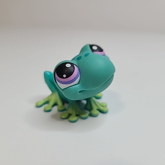 Littlest Pet Shop | Toys | Littlest Pet Shop Lps Blue Spot Tree Frog ...